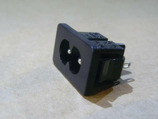 IEC C8 Figure-8 Socket - Buy Online From Christchurch New Zealand ...